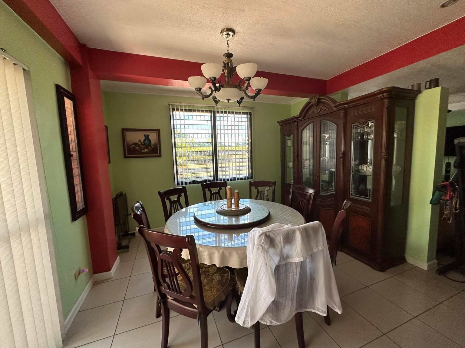 5 BR House in Mt. Malarayat Residential Estates Lipa, Batangas ...